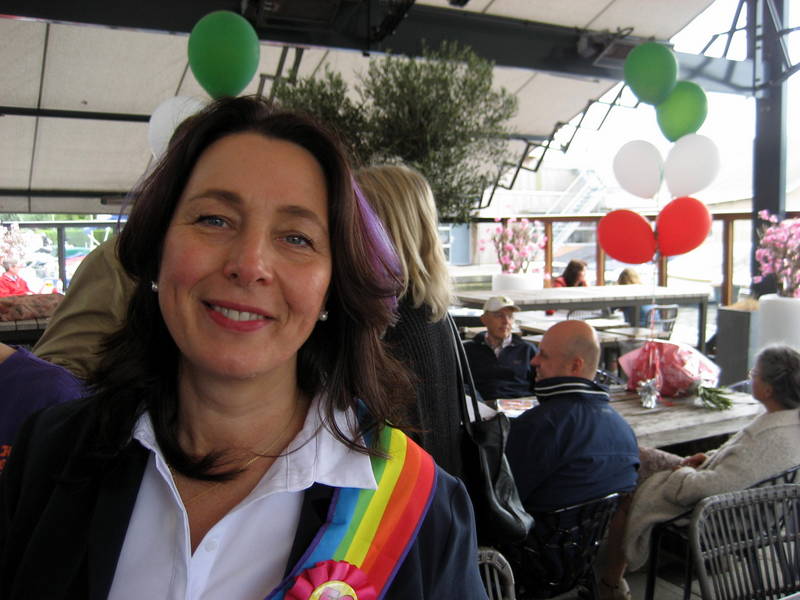 Anna-Maria viert haar “Sara-Feestje”…! | mantelpower